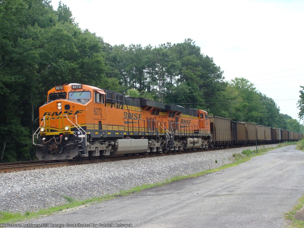 BNSF 6272